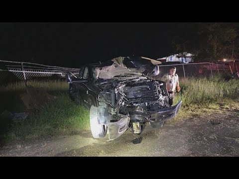 Dash cam video shows high-speed chase between car thieves and police ...