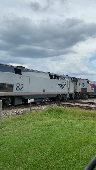 Amtrak 91 at plant city - YouTube