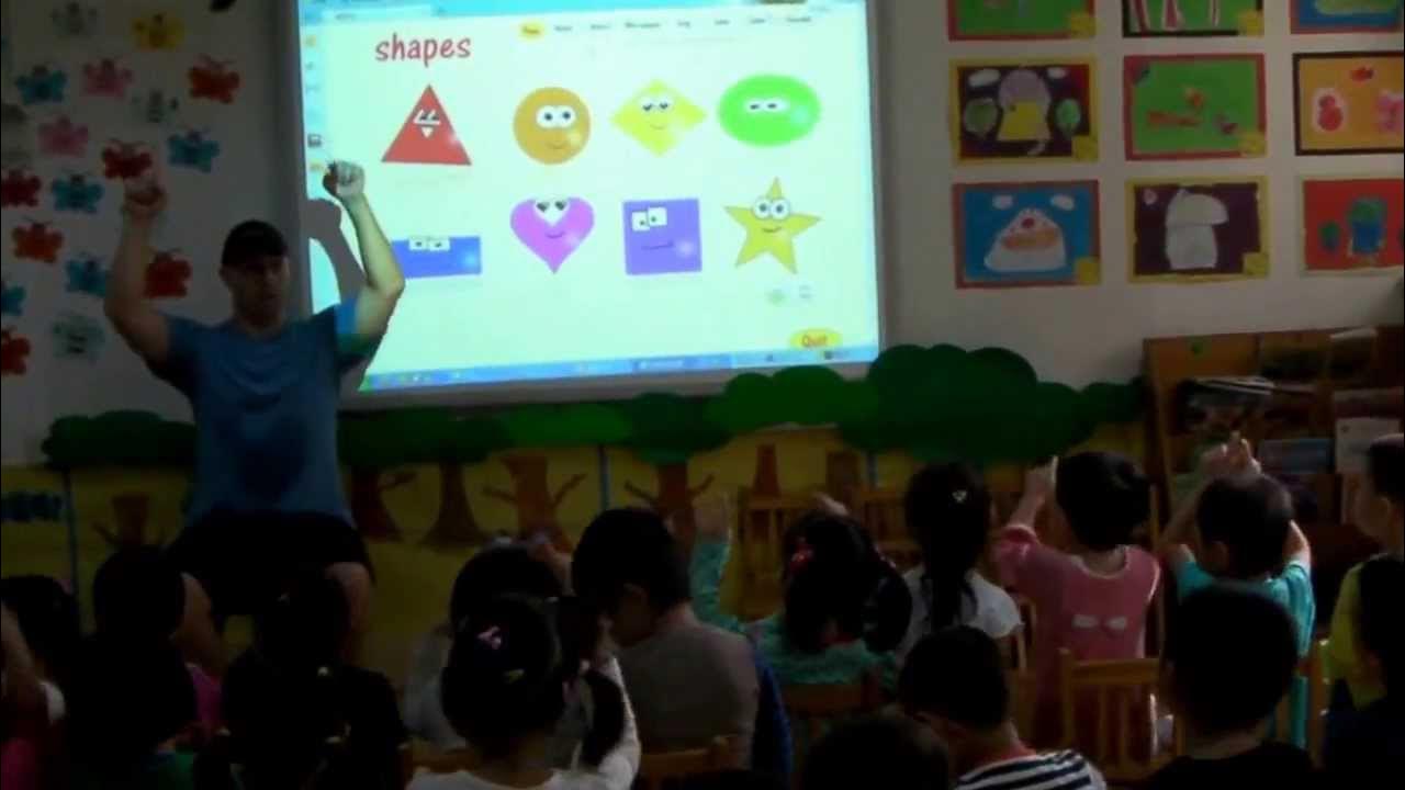 Super Simple Songs - Make a Circle Song #1 - YouTube