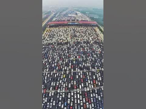 World's Longest Traffic Jam Lasted 12 Days in China #facts #shorts - YouTube