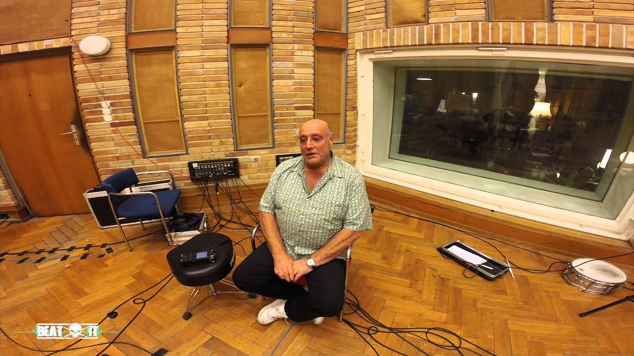 Gary Lyons Talks to Beatit - YouTube