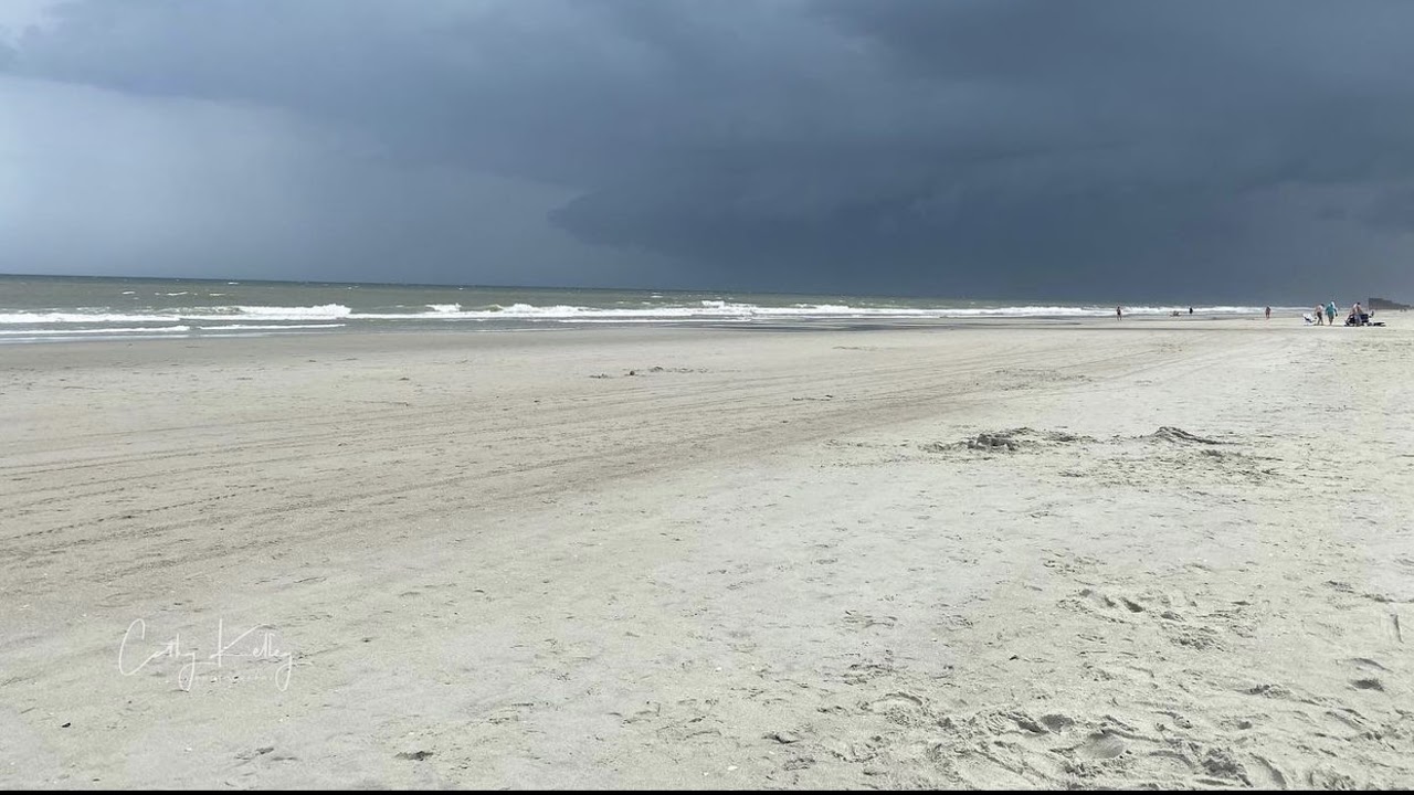 MzVicky Live Stream - YouTube