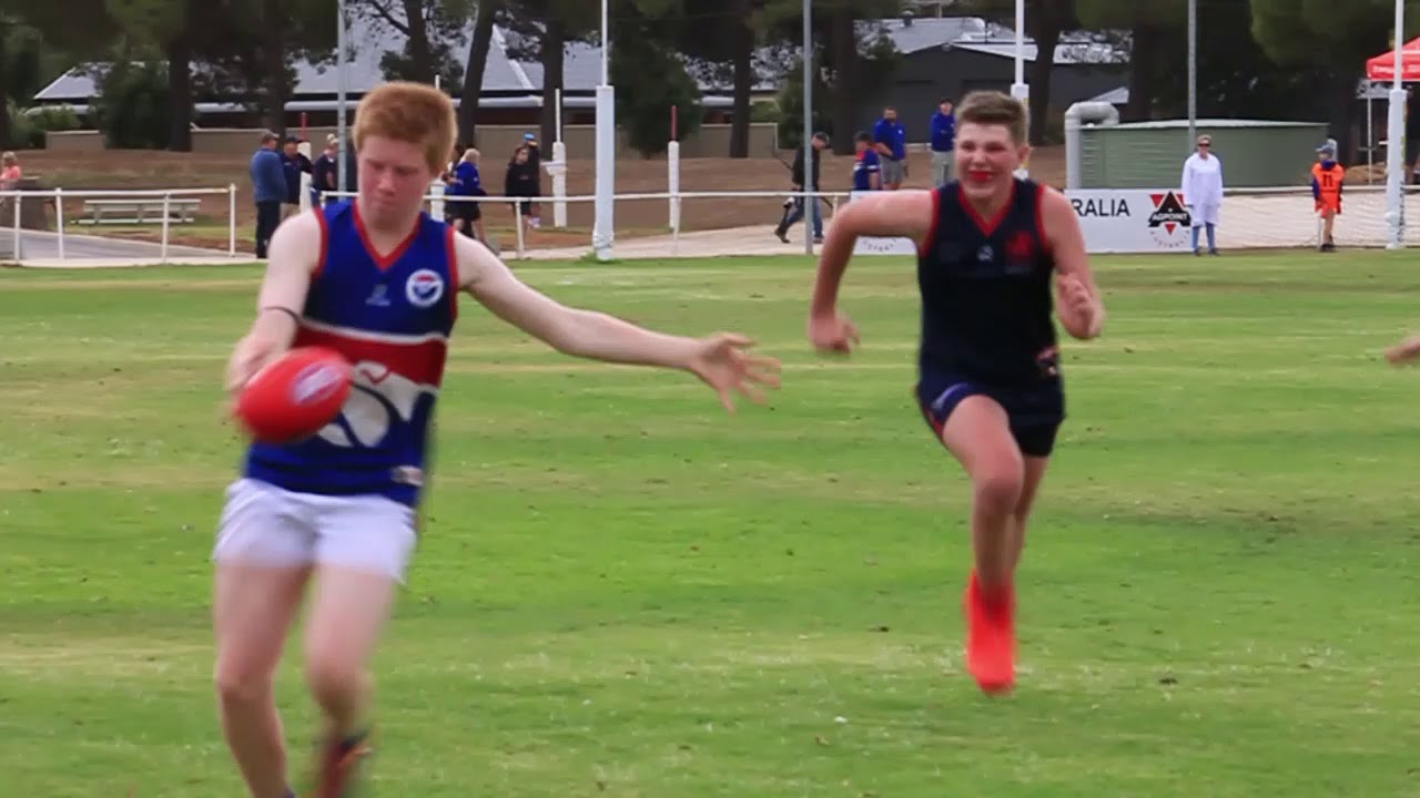 Ben Freeling Rd 1 - YouTube