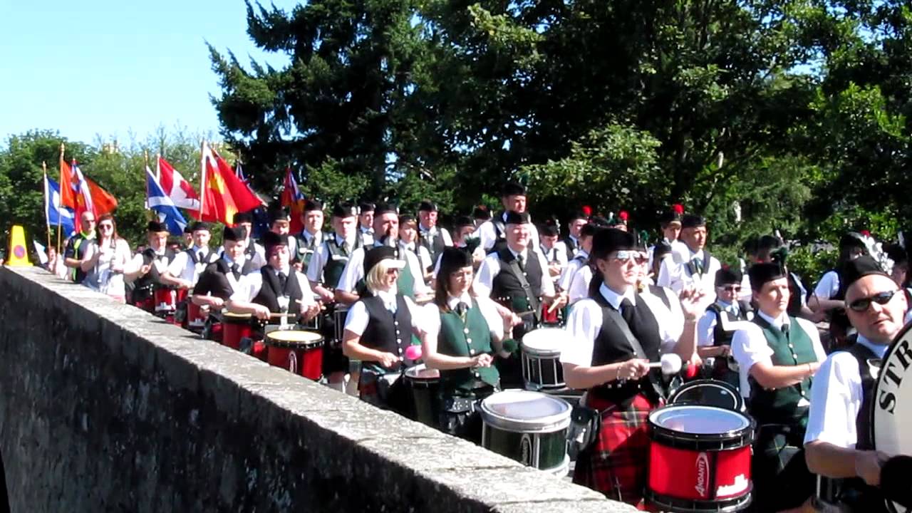 Nethy Bridge - Massed band march over the bridge to the Games Field at ...