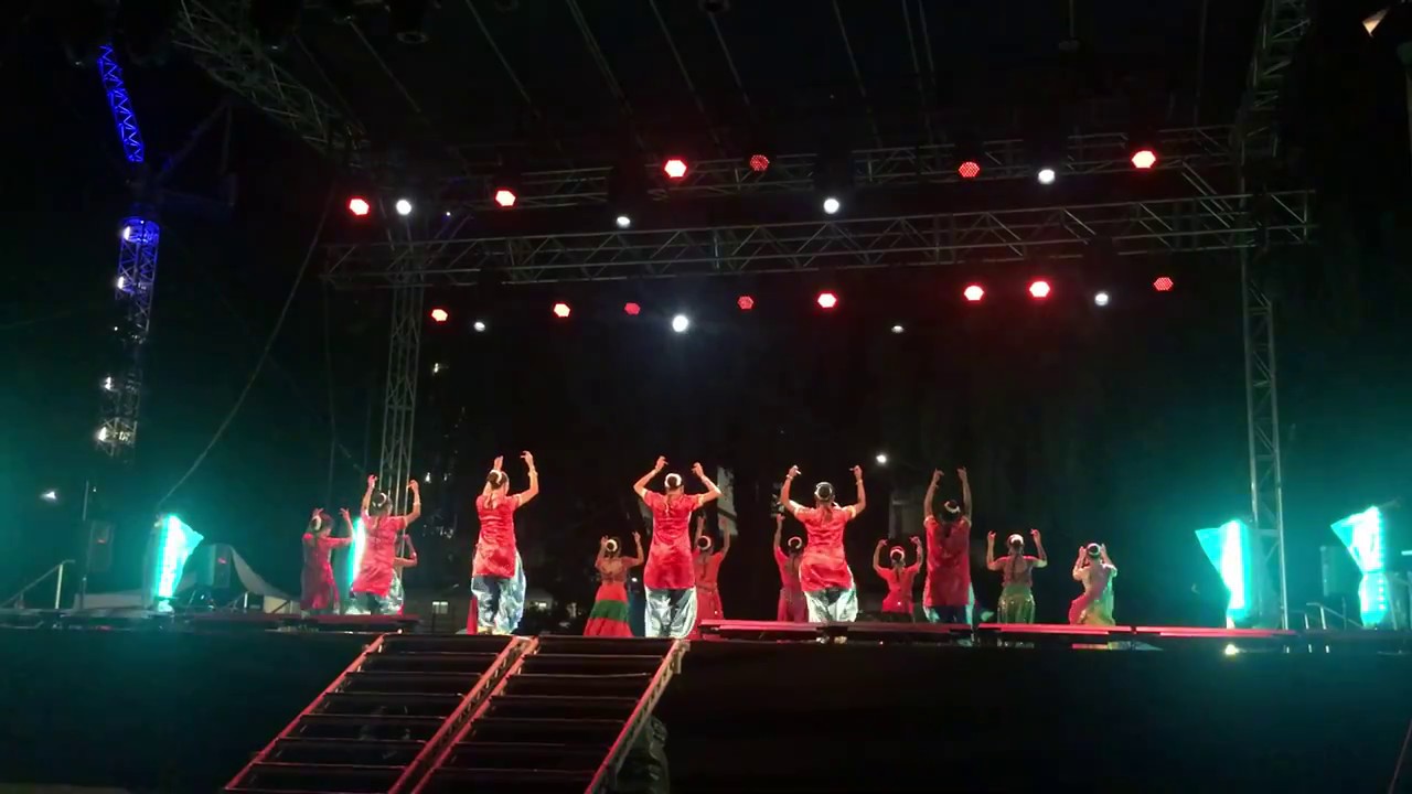 Bollywood Dance Swan Festival of Lights Perth 2017 - YouTube