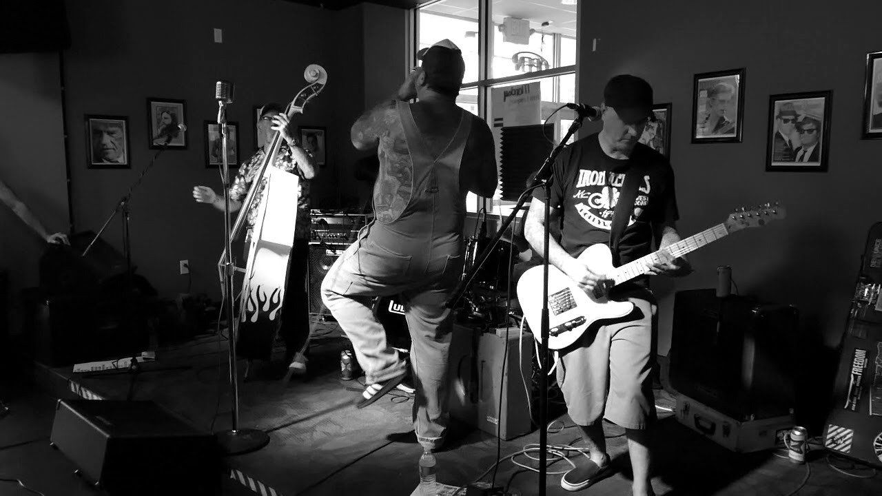 Legendary Hucklebucks - YouTube