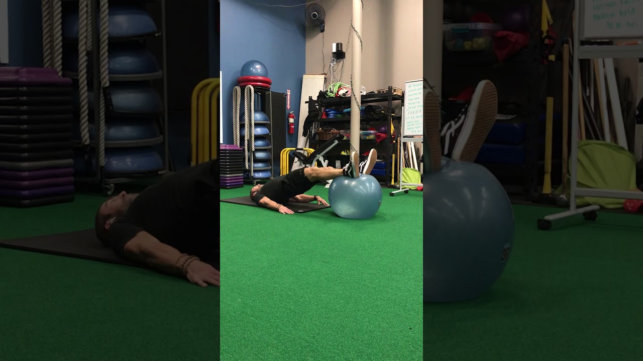 Physioball hamstring curl - YouTube
