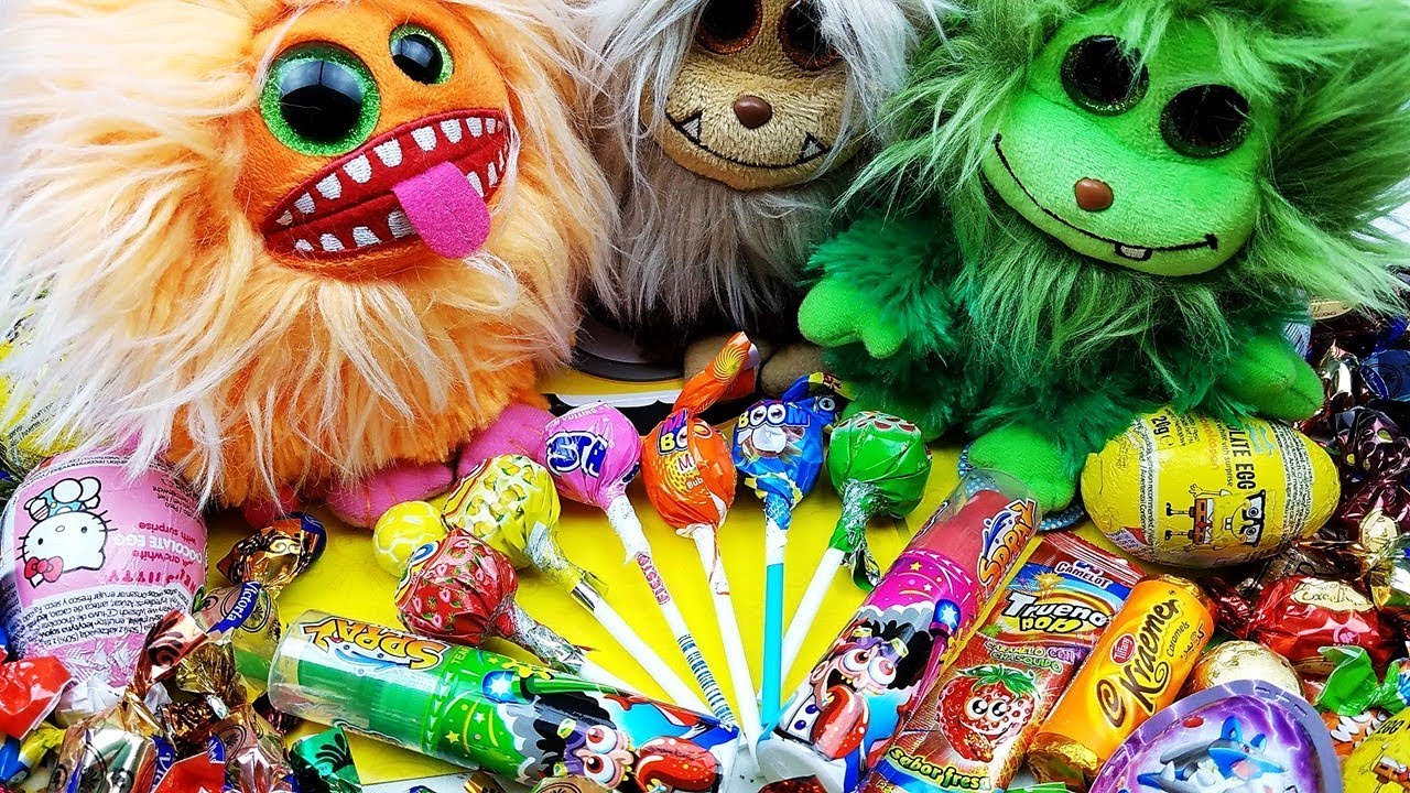 Cock A Doodle Doo with A lot of Candy Learn Colors for Kids - YouTube