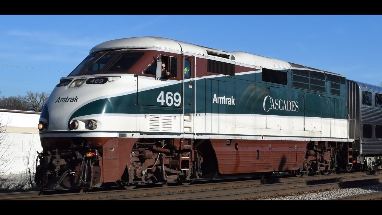 Amtrak 469 Leads Metra Test Train - YouTube