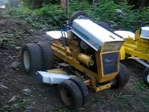 International Cub Cadet 72 Start Up - YouTube