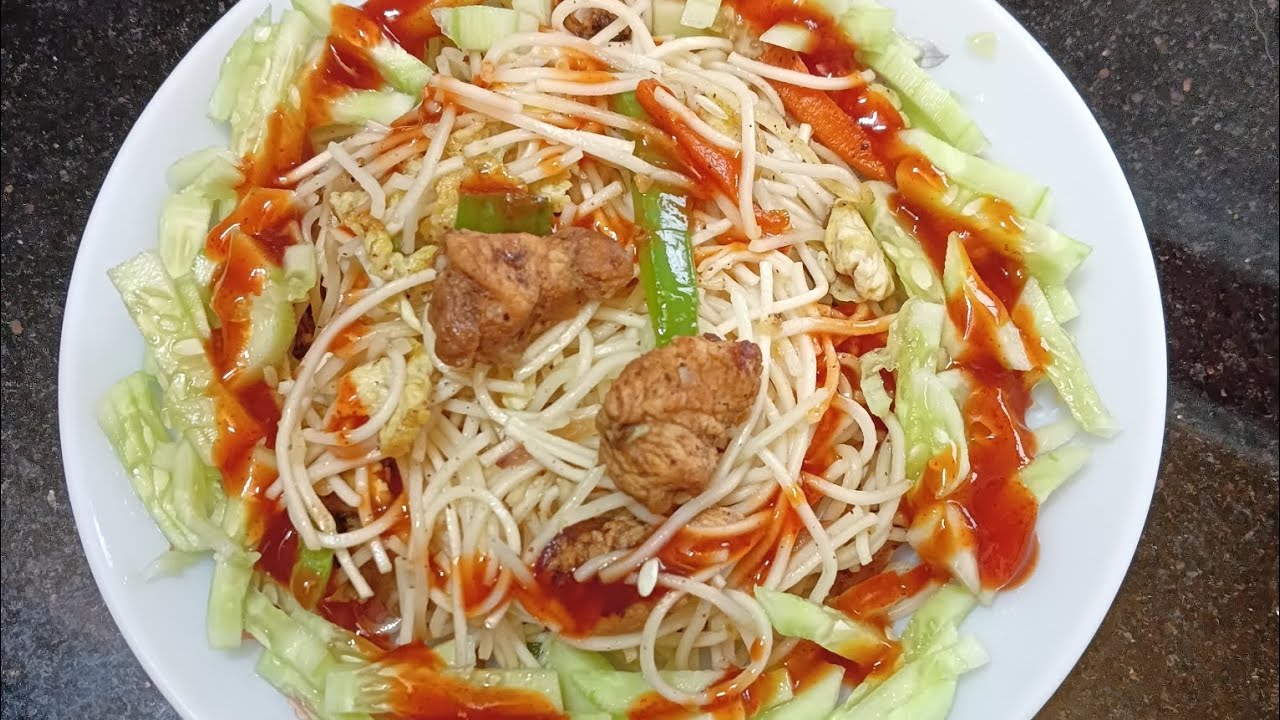 CHICKEN CHOWMIN RECIPE #chickenchowmin #recipe #cooking - YouTube