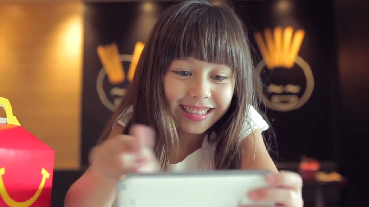 McDonald's NFC Happy Table - YouTube