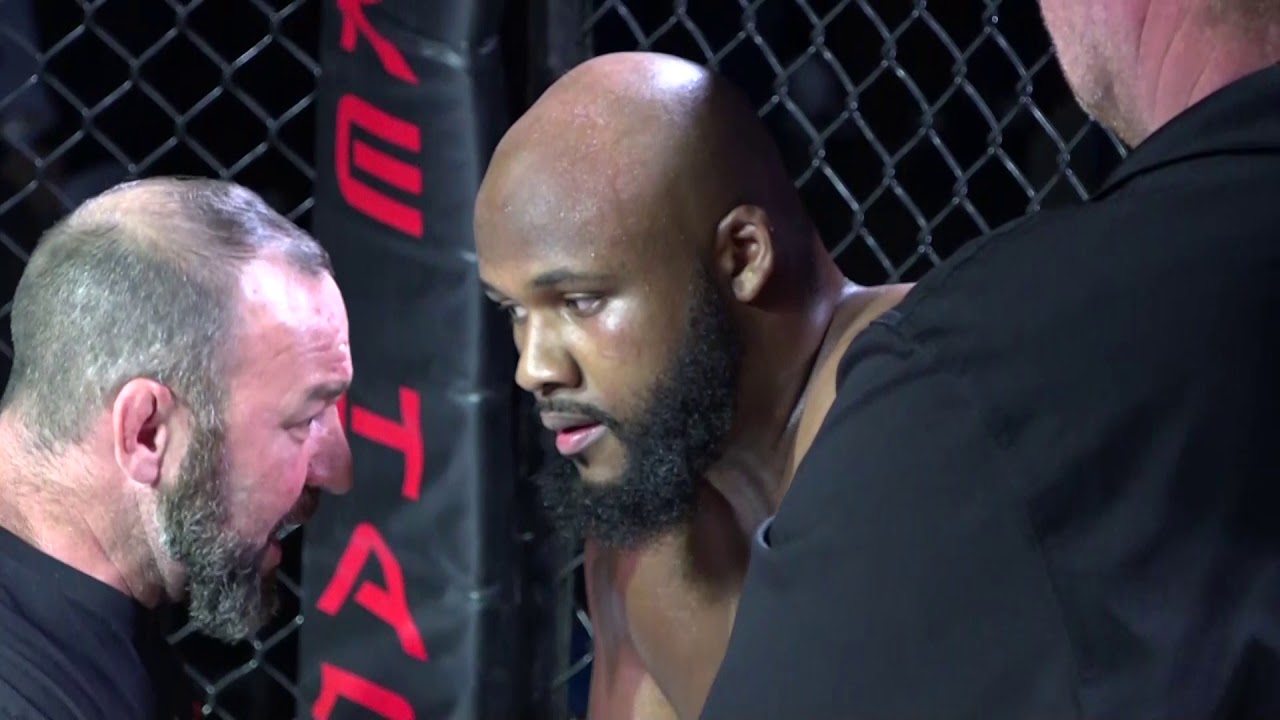 Strikehard 53: Richard Craig vs. Adam Anglin - YouTube