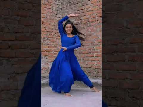 Ishq Risk | Dance Cover | Vaishnavi #ishqrisk #dance #shorts