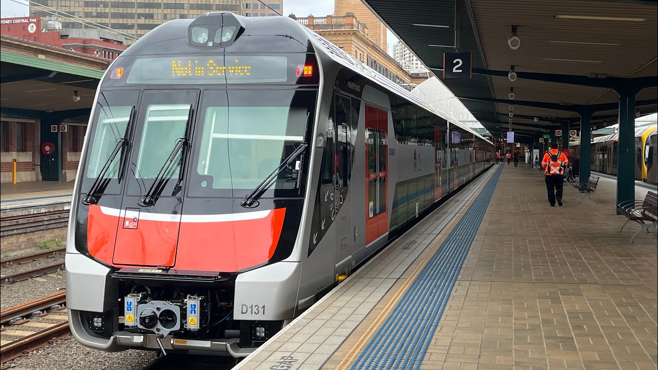 Sydney’s Newest Train - NIF D Set Testing (19/01/23) - YouTube