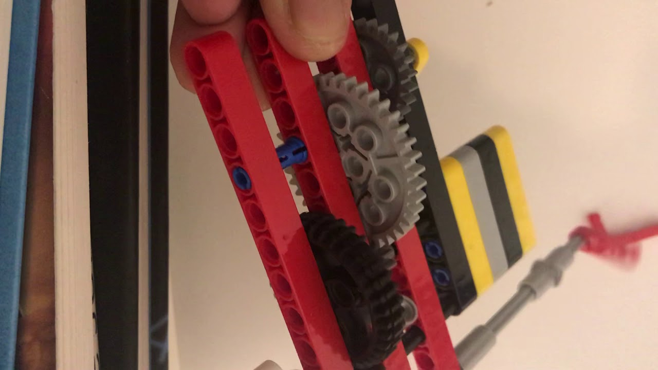 3 stage gear train - YouTube