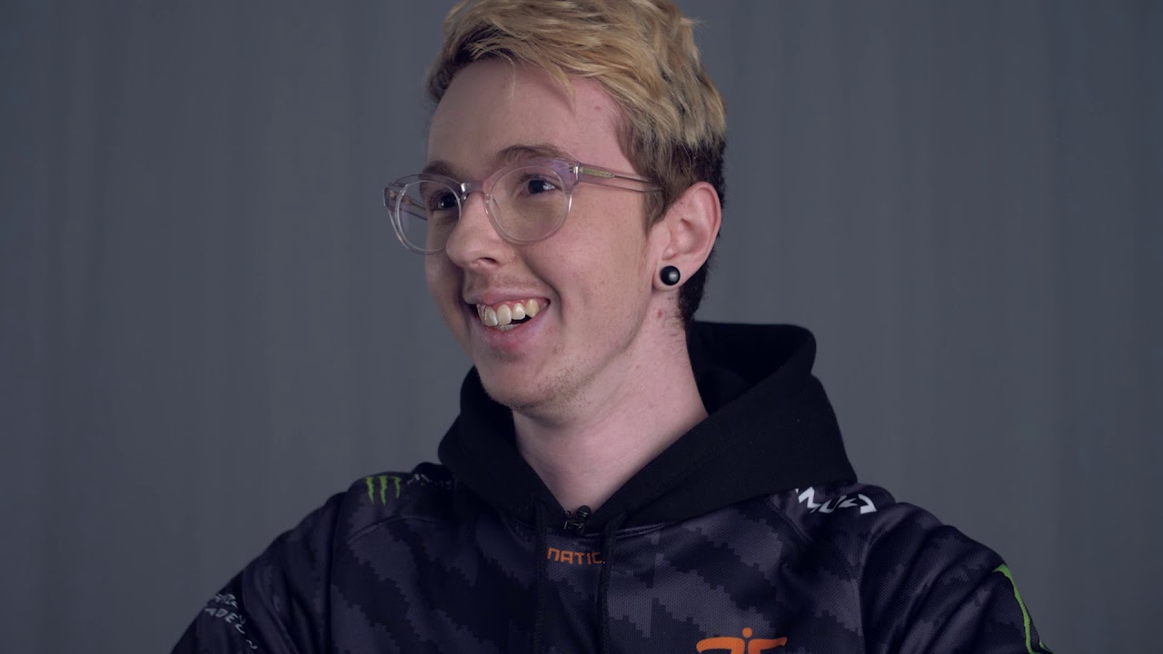 Stumped on Siege: Fnatic | RizRaz vs. Virtue - YouTube