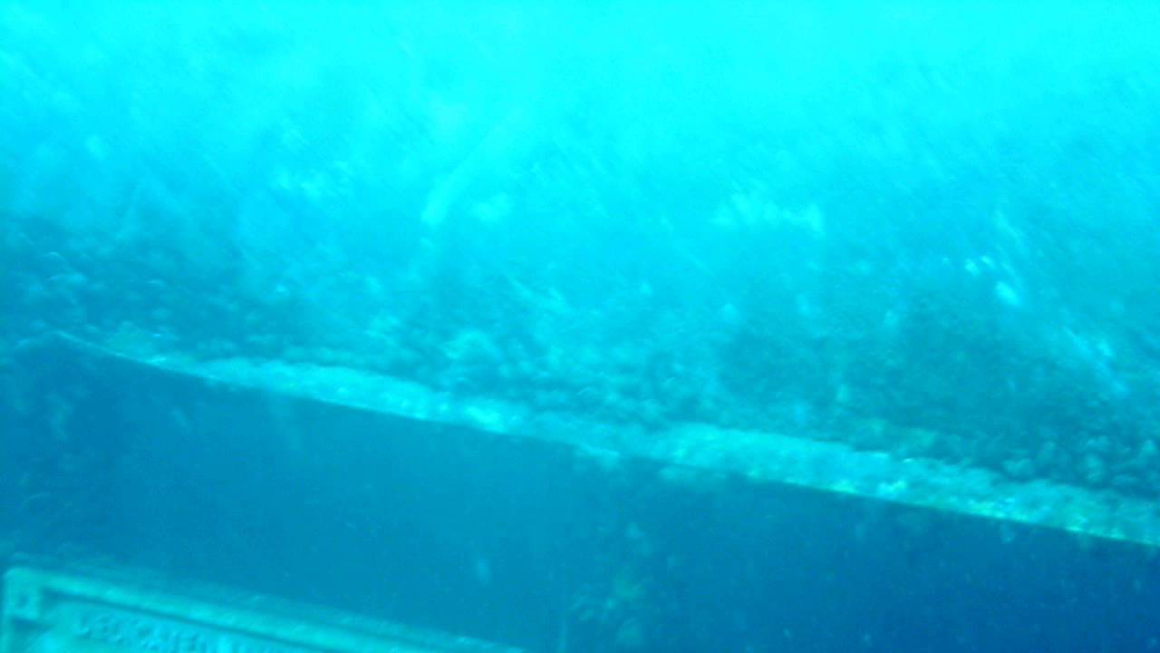 Sunken School Bus - Dutch Springs PA - YouTube