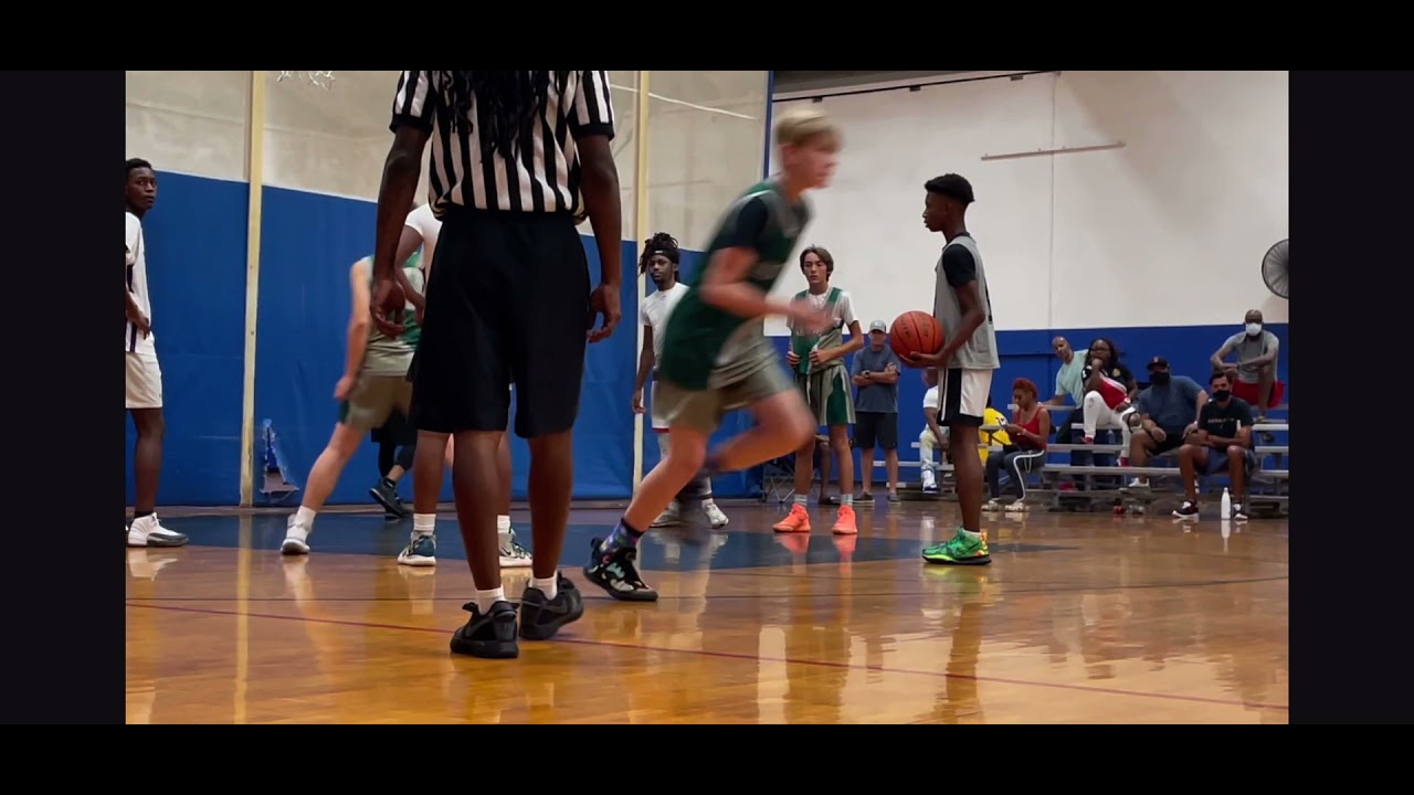 Elite Kings VS. xrossover - YouTube