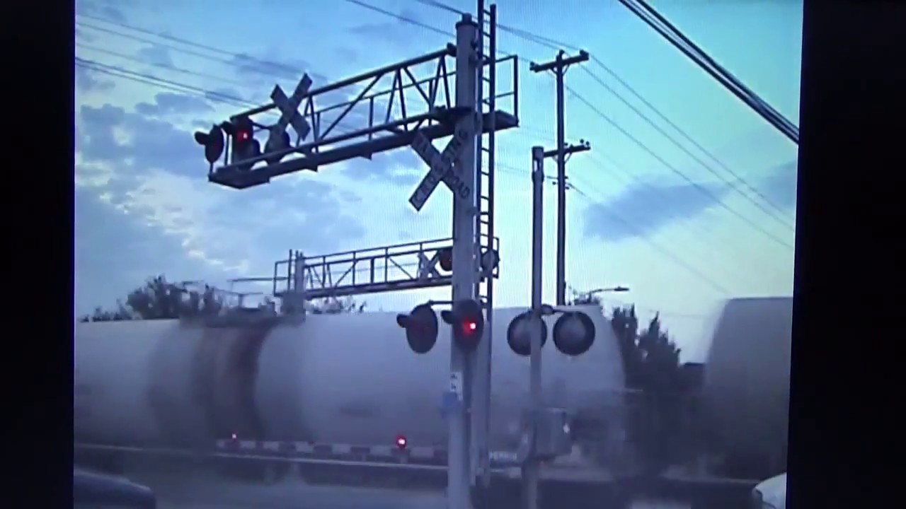 THROW BACK THURSDAY - Fairview Rd. Railroad Crossing Crum Lynne, PA ...