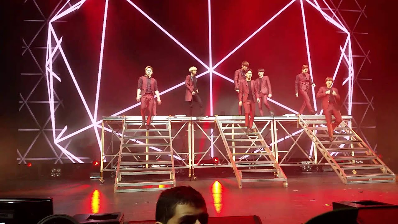 EXO'LUXION IN CHICAGO - EXODUS [FANCAM] - YouTube