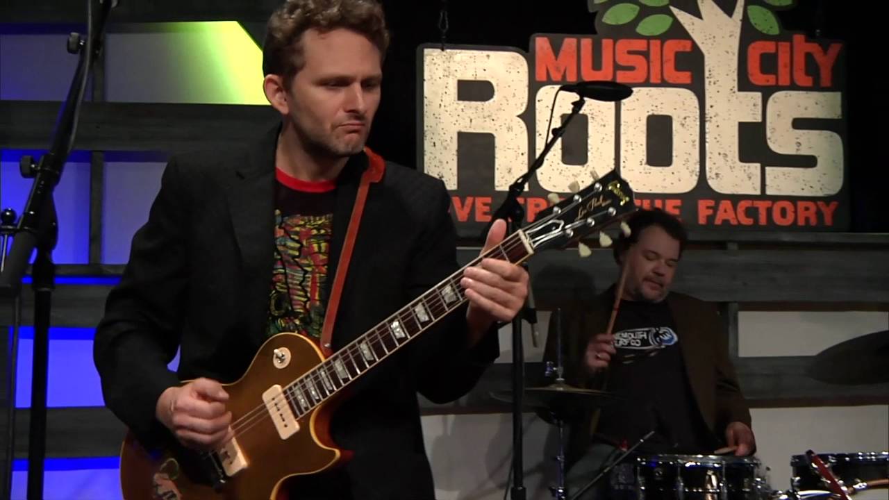 Kevin Gordon "All in the Mystery" Music City Roots - YouTube