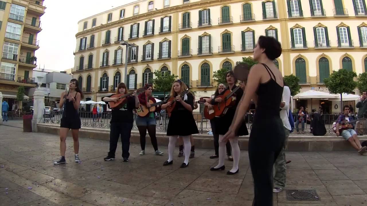 Amazing street performance in Malaga, Spain 2014 - YouTube