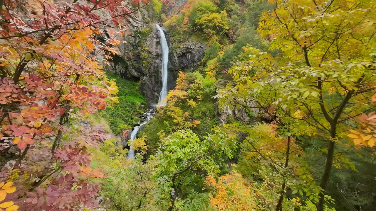 Овчарченски водопад - Горица - Ovcharchenski Goritsa Waterfall autumn ...
