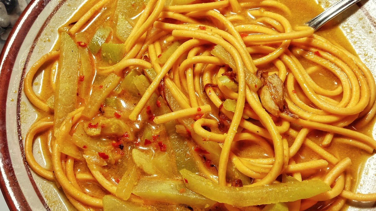 Mie Gomak Siantar - YouTube