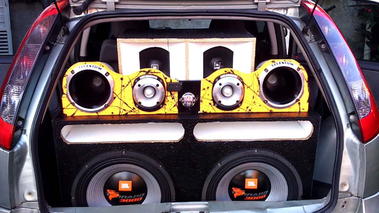 Projeto som automotivo 4" Corsa Hatch! Painel para os módulos. - YouTube