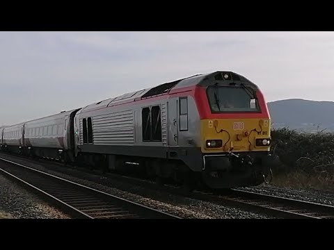 08/02/23 - Class 67 - 67017 & TFW DVT 82229 (RNLI Livery) - Cardiff ...