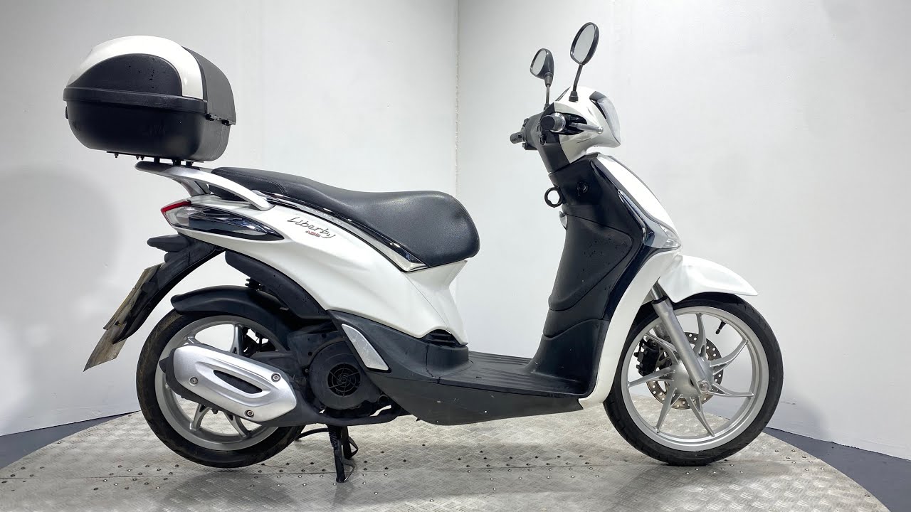 PIAGGIO LIBERTY 125 2020 20K WALK AROUND - YouTube