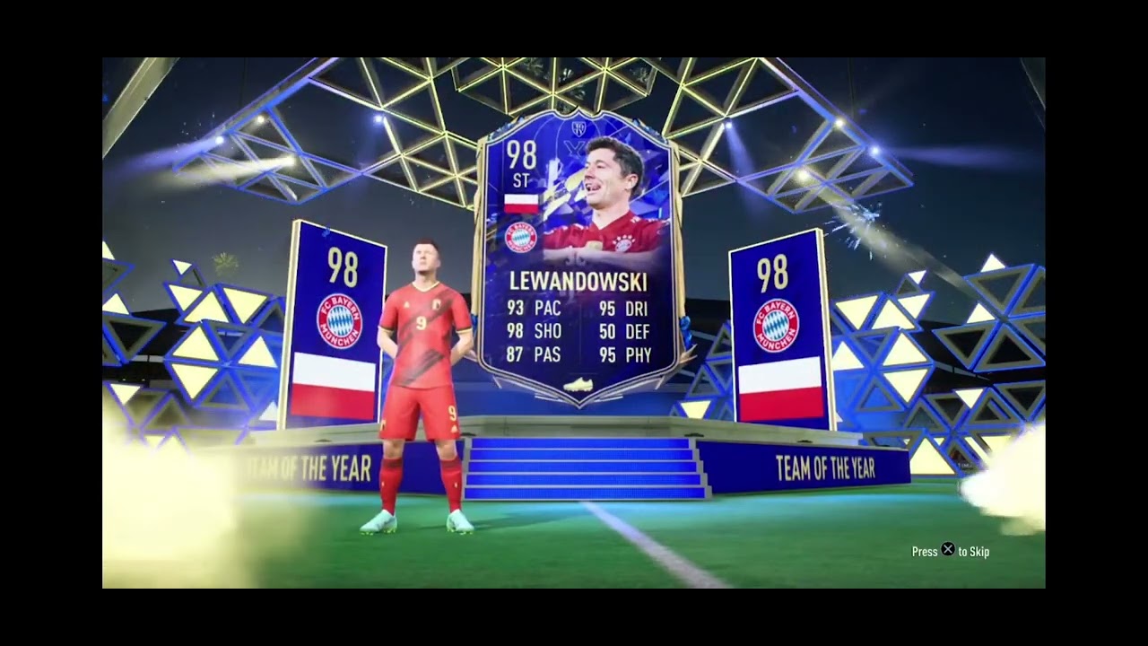 Throwback To When We Packed TOTY Lewandowski!! FIFA 22 Ultimate Team ...