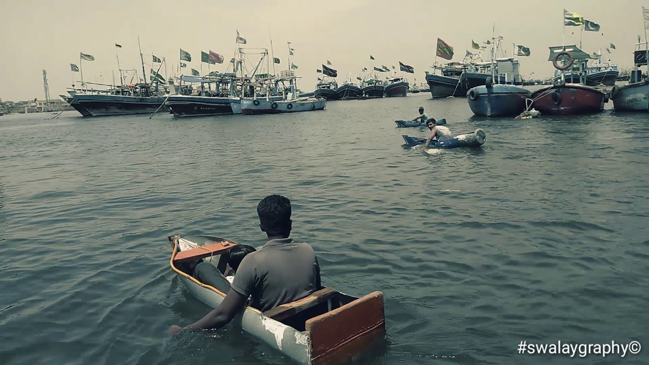 Boat Ride to Bhit Island Kemari Karachi - YouTube
