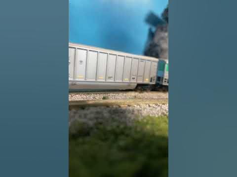 N Scale BNSF protein gondola train - YouTube