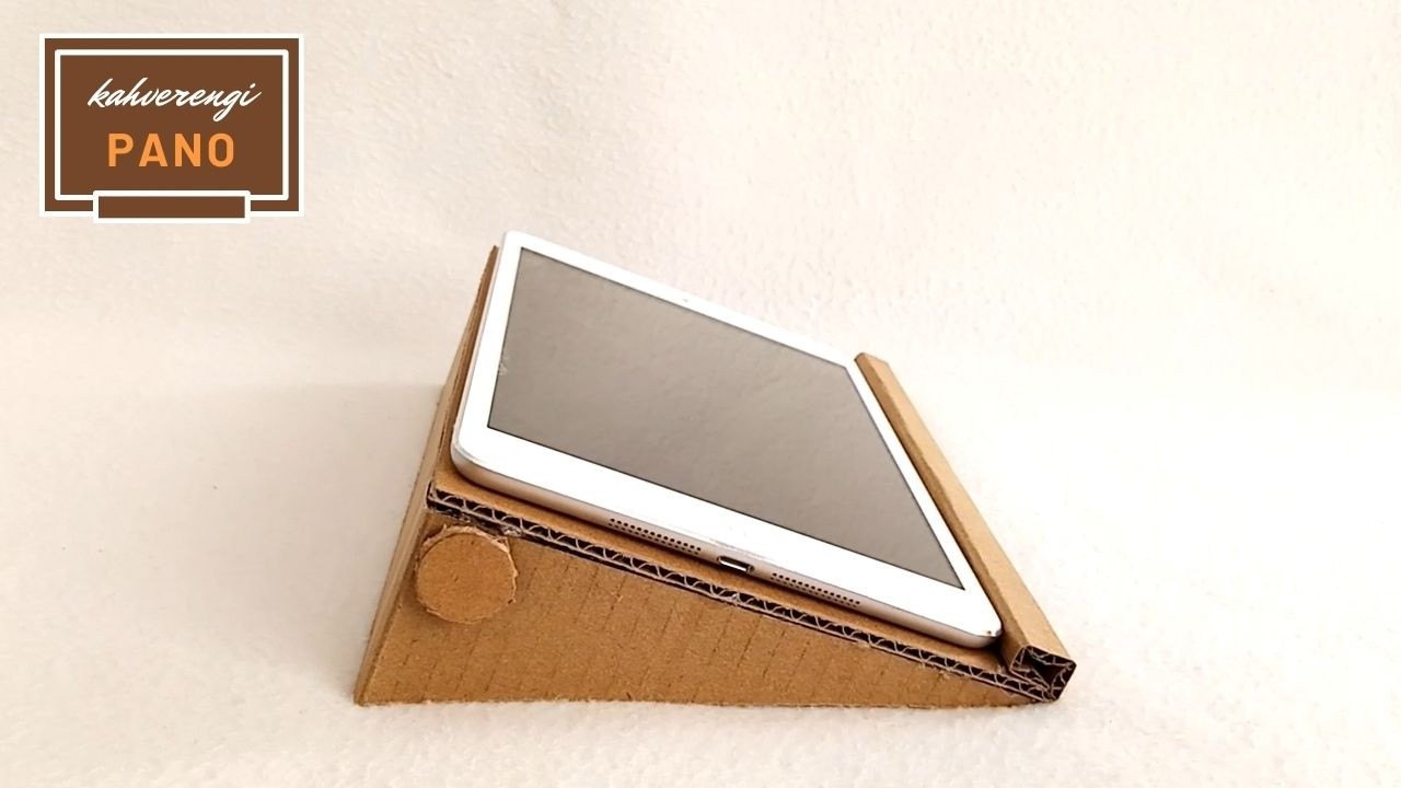 Cardboard Tablet Stand / Making an Adjustable Tablet Holder from Waste ...