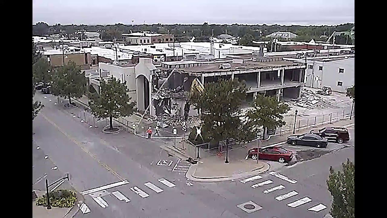 Edmond Old Police Department Building Demolition (2019) - YouTube
