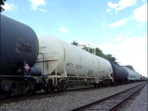 CP-249 thru Pewaukee, WI on 6-6-24 2x0x0 w/CP-8134 - KCSdM-4521 - YouTube