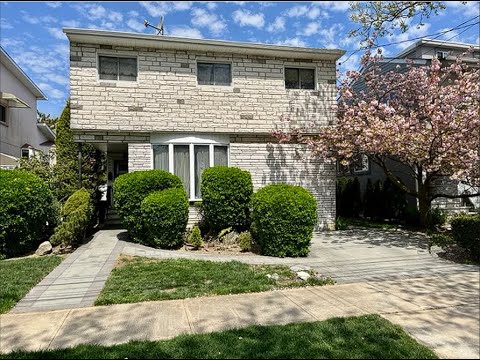 276 Whitman Drive - Tracey Real Estate - Brooklyn New York - YouTube