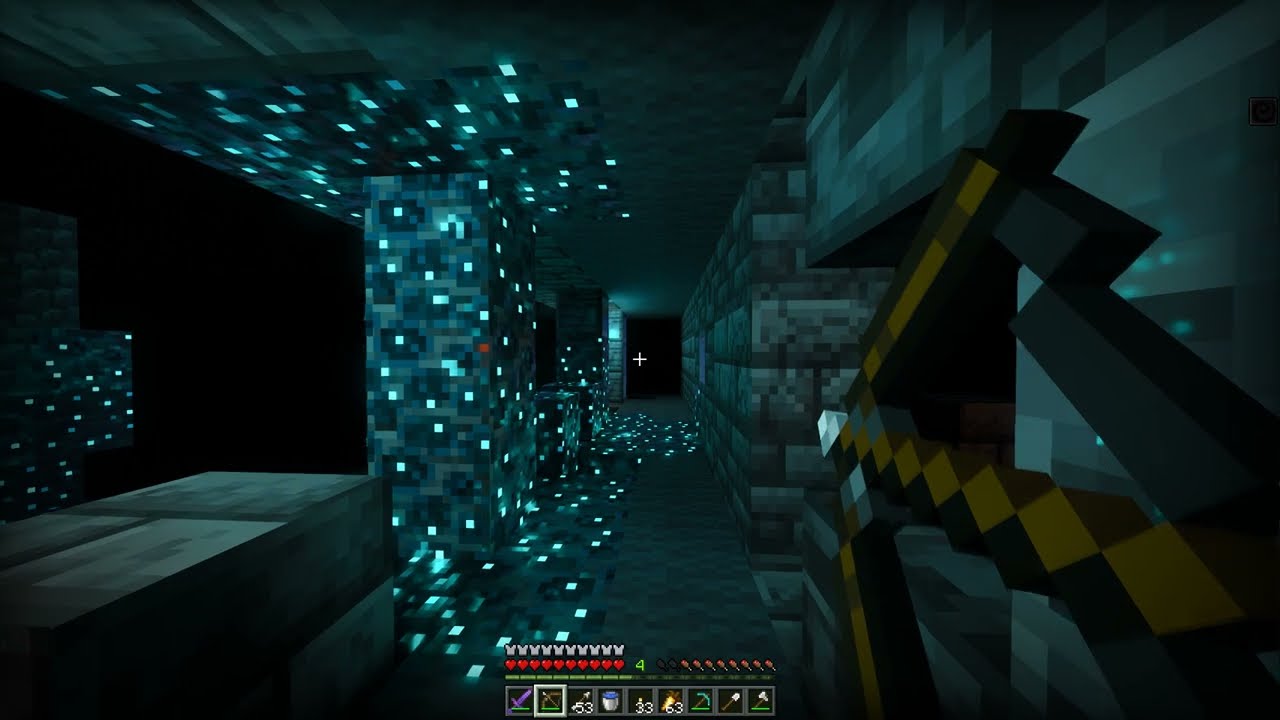 Minecraft Bedrock Edition Deep Dark with Kelly's RTX 3.0 - YouTube