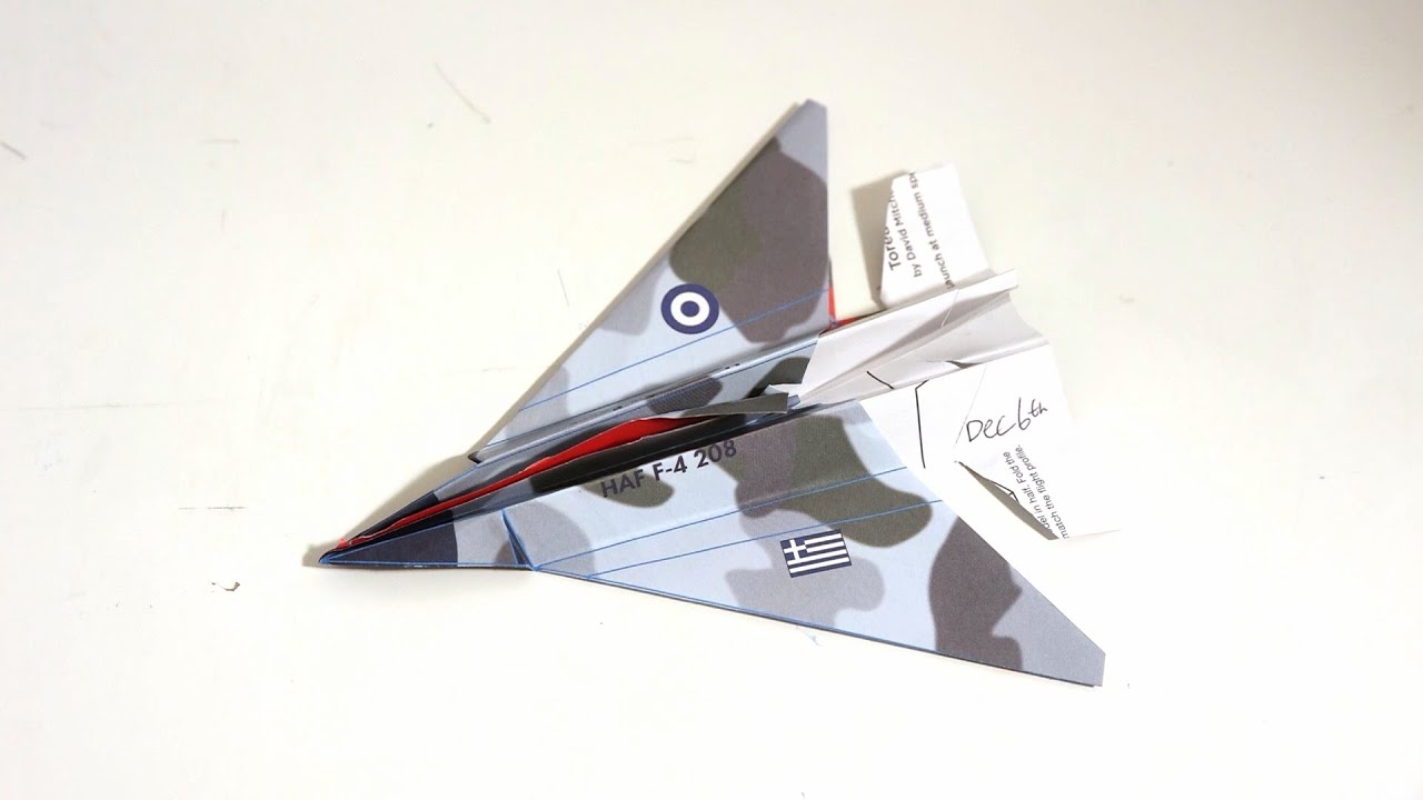 McDonnell Douglas F-4 Phantom paper airplane (Dec 6, 2022) - YouTube