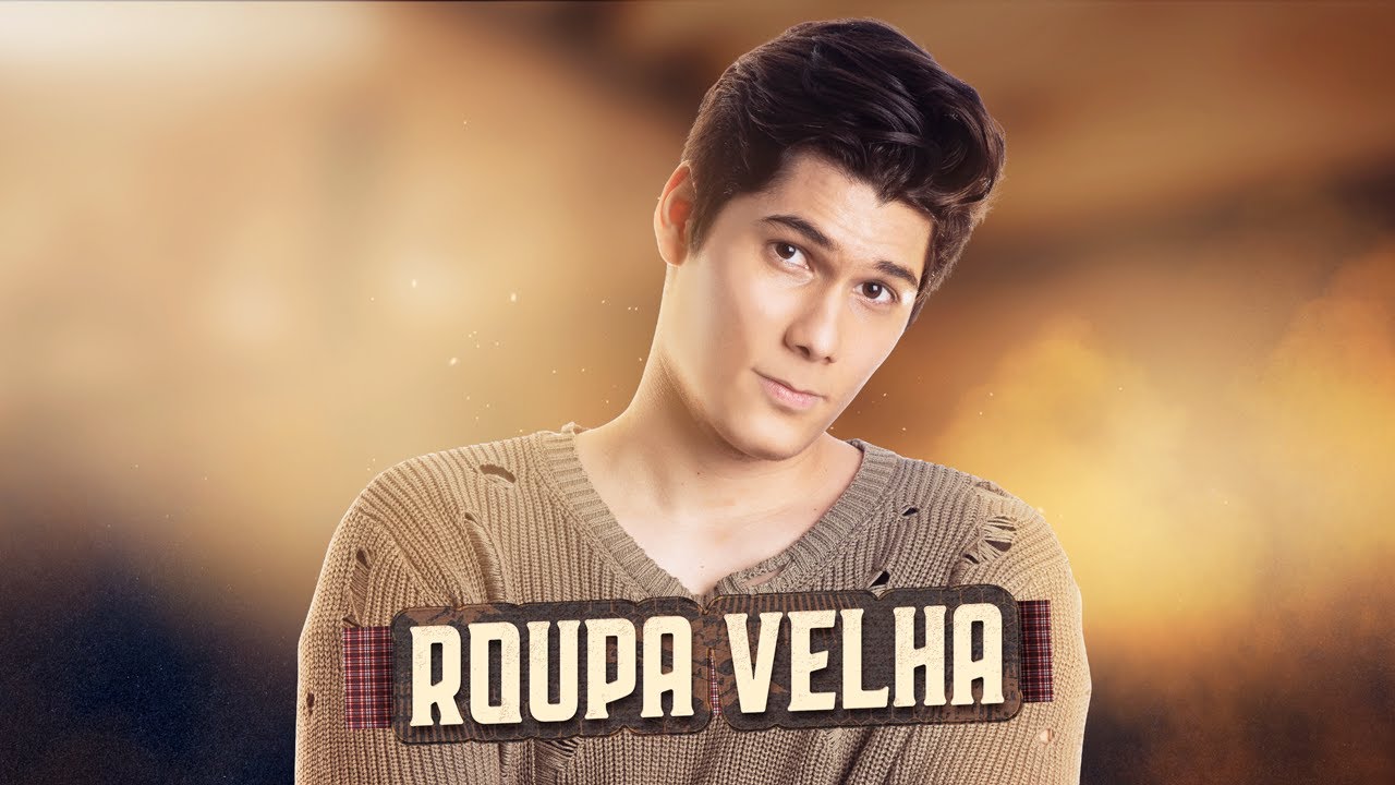 Victor Bogo - Roupa Velha (Clipe Oficial) - YouTube