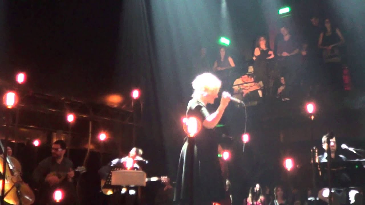 Νατάσσα Μποφίλιου-Οι ομπρέλες του Demy / Padam Padam,''Fix Factory 15/2 ...