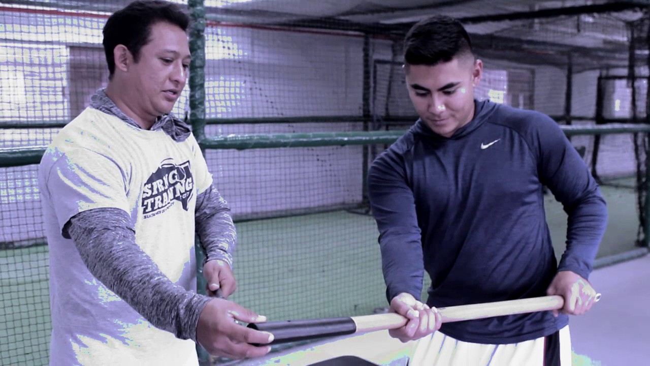 CONOCE A: Moisés Gutiérrez #TodosSomosSultanes - YouTube