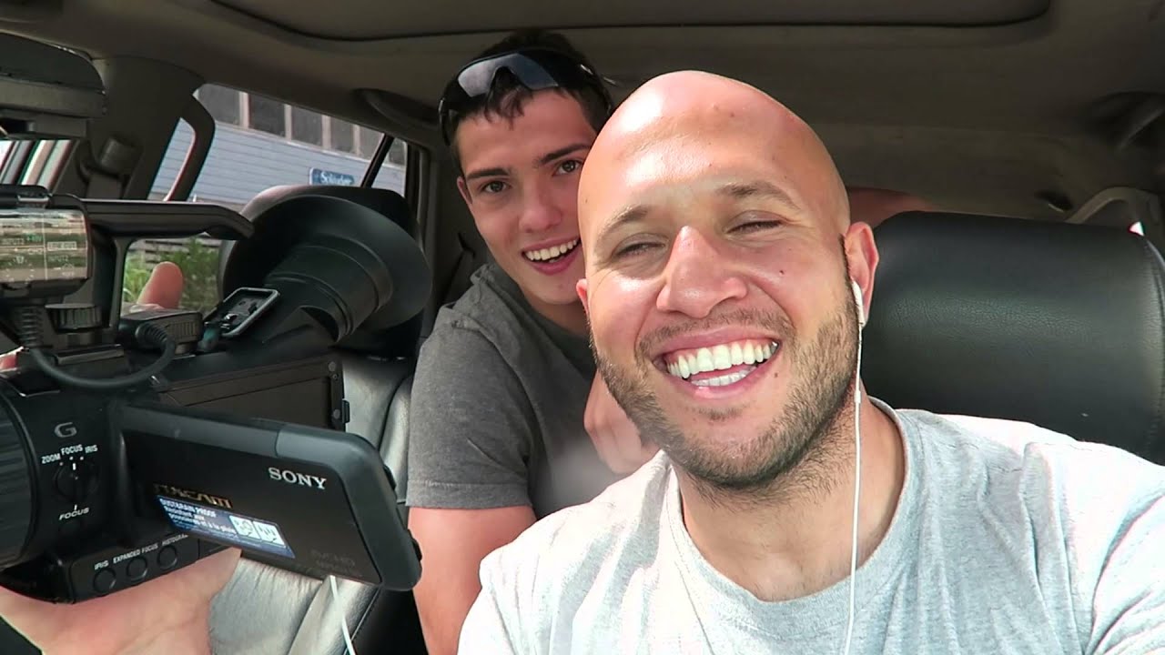 FAMILY VACATION PRANKS!! - YouTube
