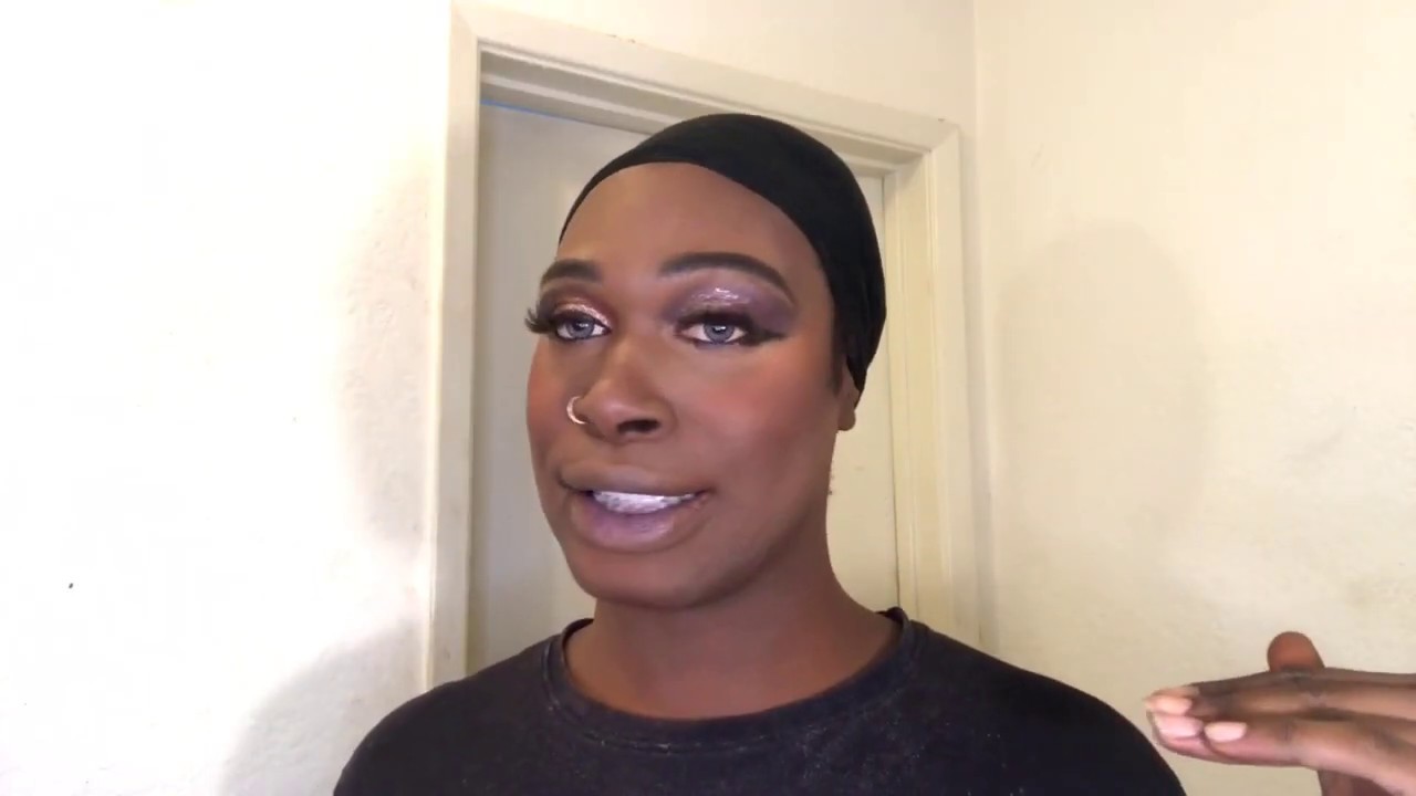 I TRANSFORM INTO A GIRL - YouTube