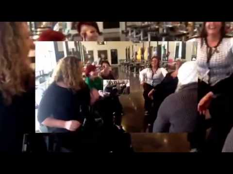 Caper 15 Paul Mitchell Shake it off PMTS Toledo - YouTube