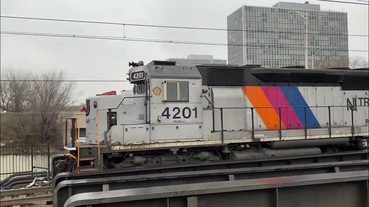 NJT GP40PH-2B 4201 Leads MOBO Train 1079 (Hoboken-Hackettstown) at Newark Broad Street 3/24/22 ...