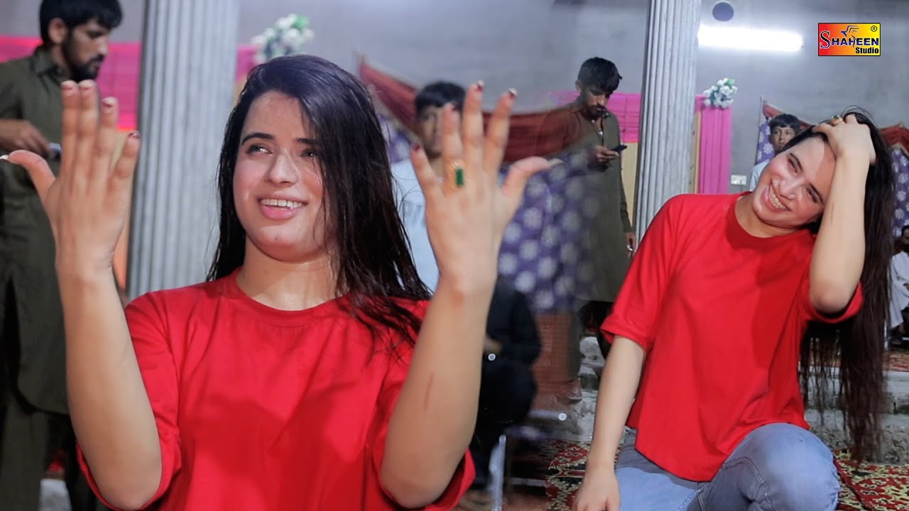 Dhol Diyan BeTakiyan , Baby Khanzadi , Wedding Dance 2023 - YouTube