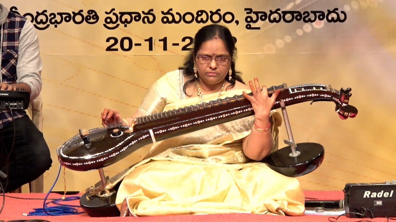 Veena recital by Smt.Ramaraju Lakshmi Srinivas-వీణానాద నివేదనం - YouTube